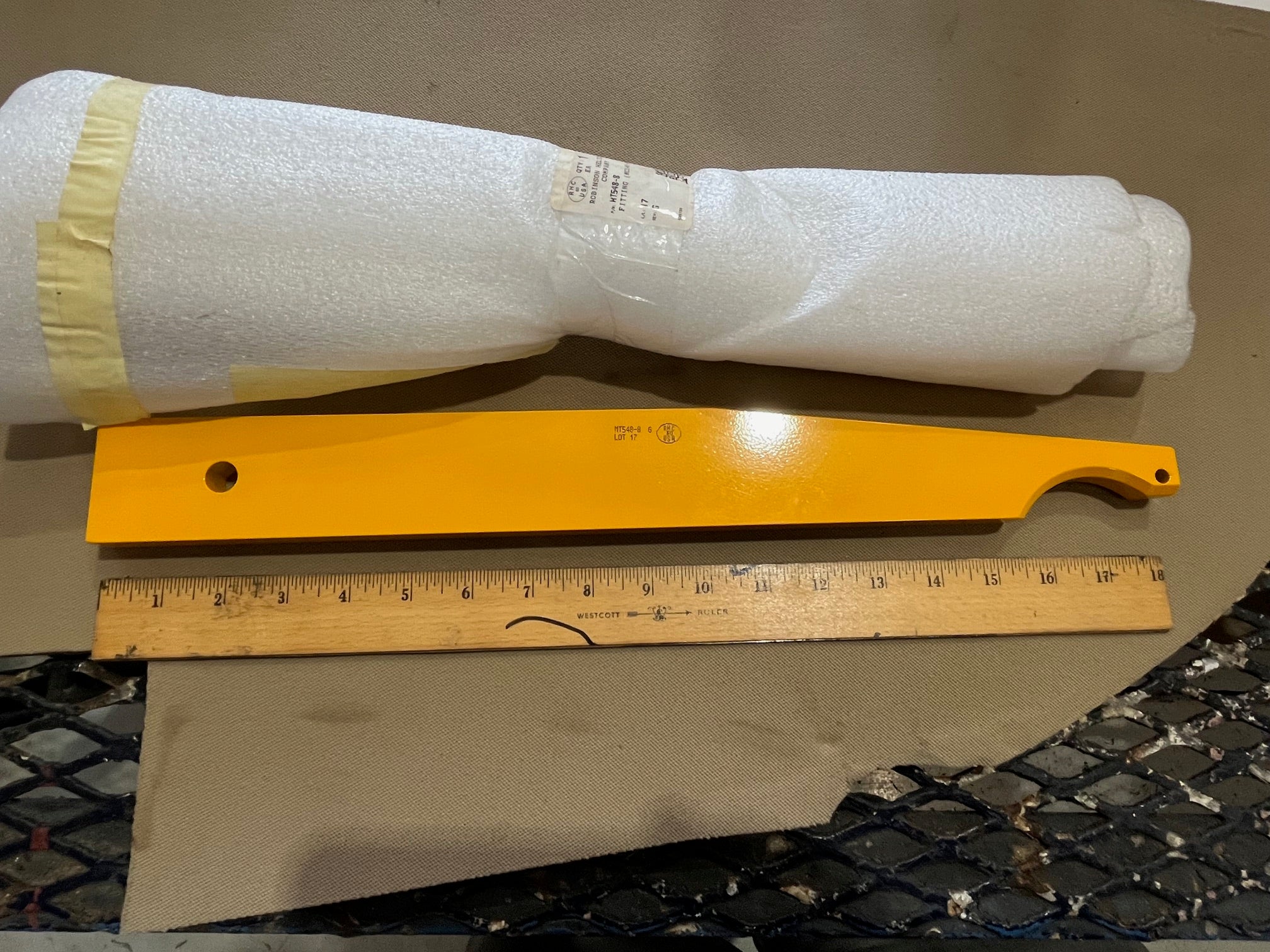 MT548-8 ENGINE HOIST ADAPTER – Prestige Robinson Helicopter Parts